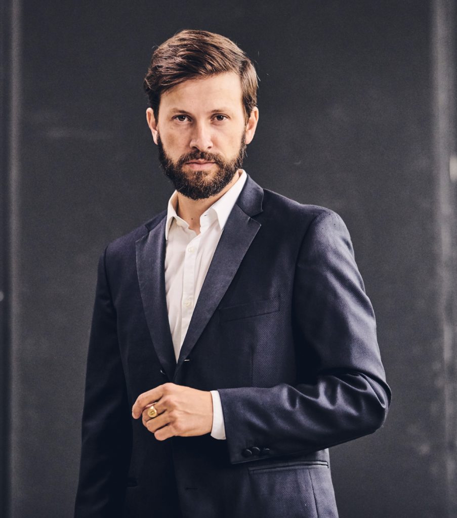 Franz Dinda - 'I'm in my own thoughts quite a lot' | Discover Germany ...