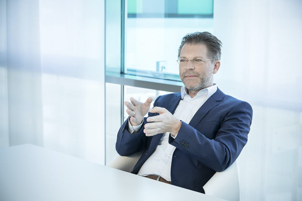 INFORM: REAL ADDED VALUE THANKS TO INTELLIGENT